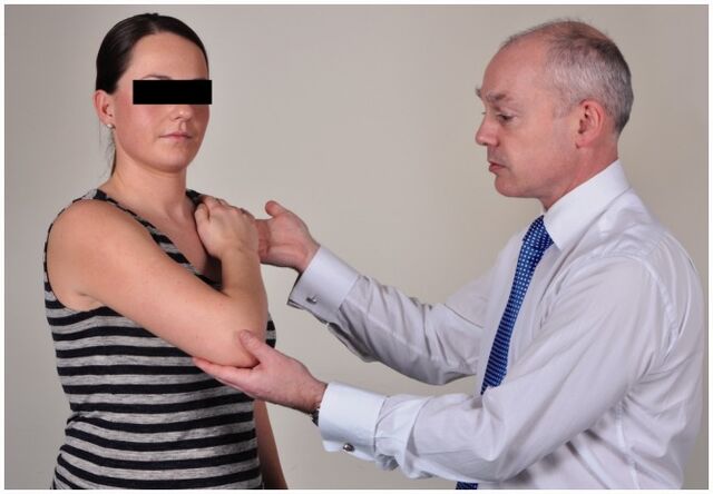 Bear Hug Test - WikiSM (Sports Medicine Wiki)