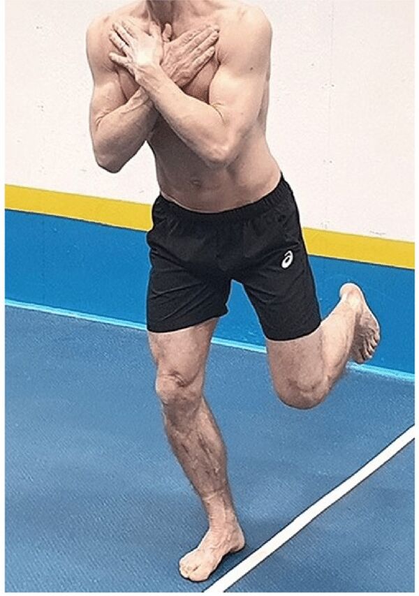 Single Leg Squat Test - WikiSM (Sports Medicine Wiki)